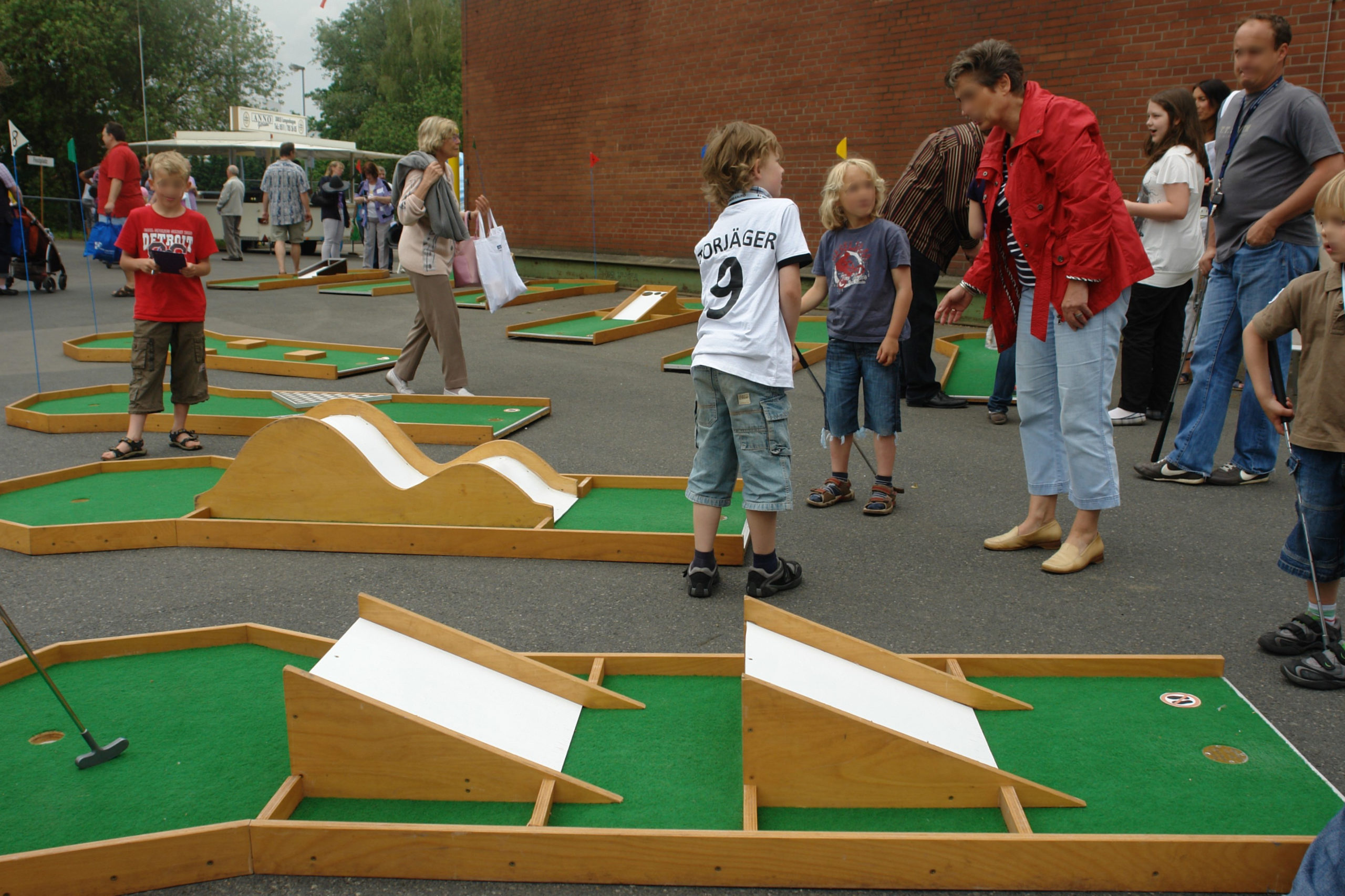 Minigolf-Anlage – Rumpelspielchen Veranstaltungsservice